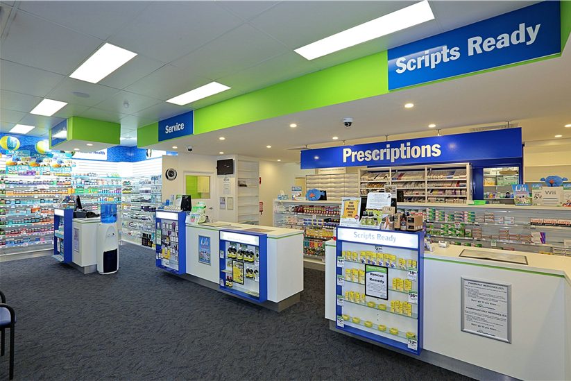 Glass Shelves Retail Pharmacy Interior Design - Retail Shop Interior ...
