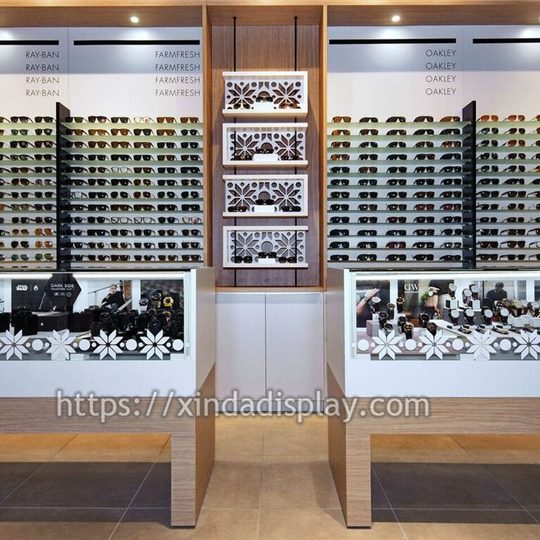 Fashion Jewelry Accessories Watch Shop Decoration Ideas - Retail Shop ...