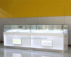 Mobile Cellphone Shop Counter Design - Custom Retail Display Shop ...
