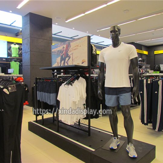 Custom Sports Store Design Display Furniture Sports Showroom Interior ...