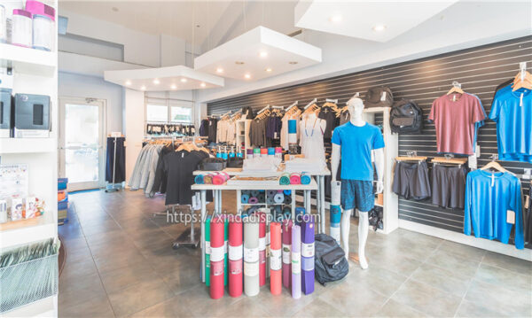 Modern Jogging Shop Yoga Mat Display Retail Yoga Store Interior Design ...