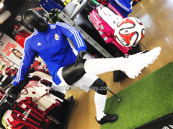 Modern Soccer Shop Display Fixture Retail Soccer Store Interior Design ...